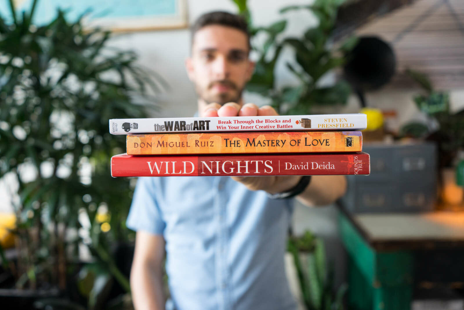 20 Amazing Books I Have Been Recommending To Everyone Lately